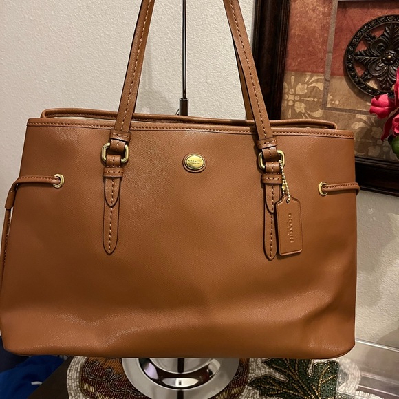 Coach | Bags | Coach Peyton Carryall Brown Side Drawstrings Saffiano ...